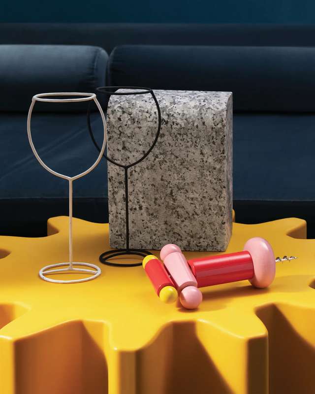 Tire-bouchon - rose / rouge / jaune, Alessi | La Belle Vie : Courses en ...